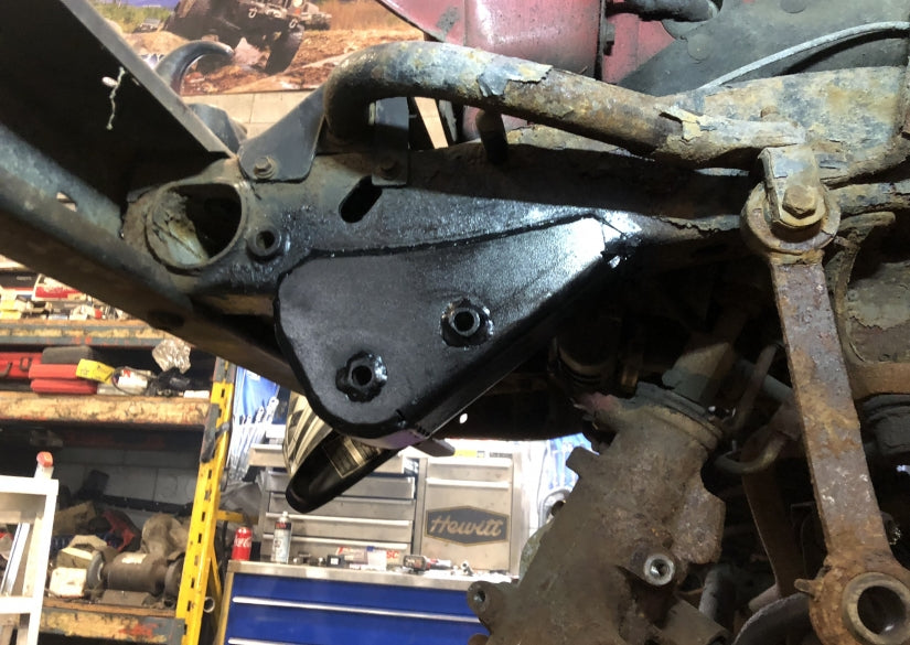 Steering box frame bracket for Jeep Wrangler TJ – frogfab